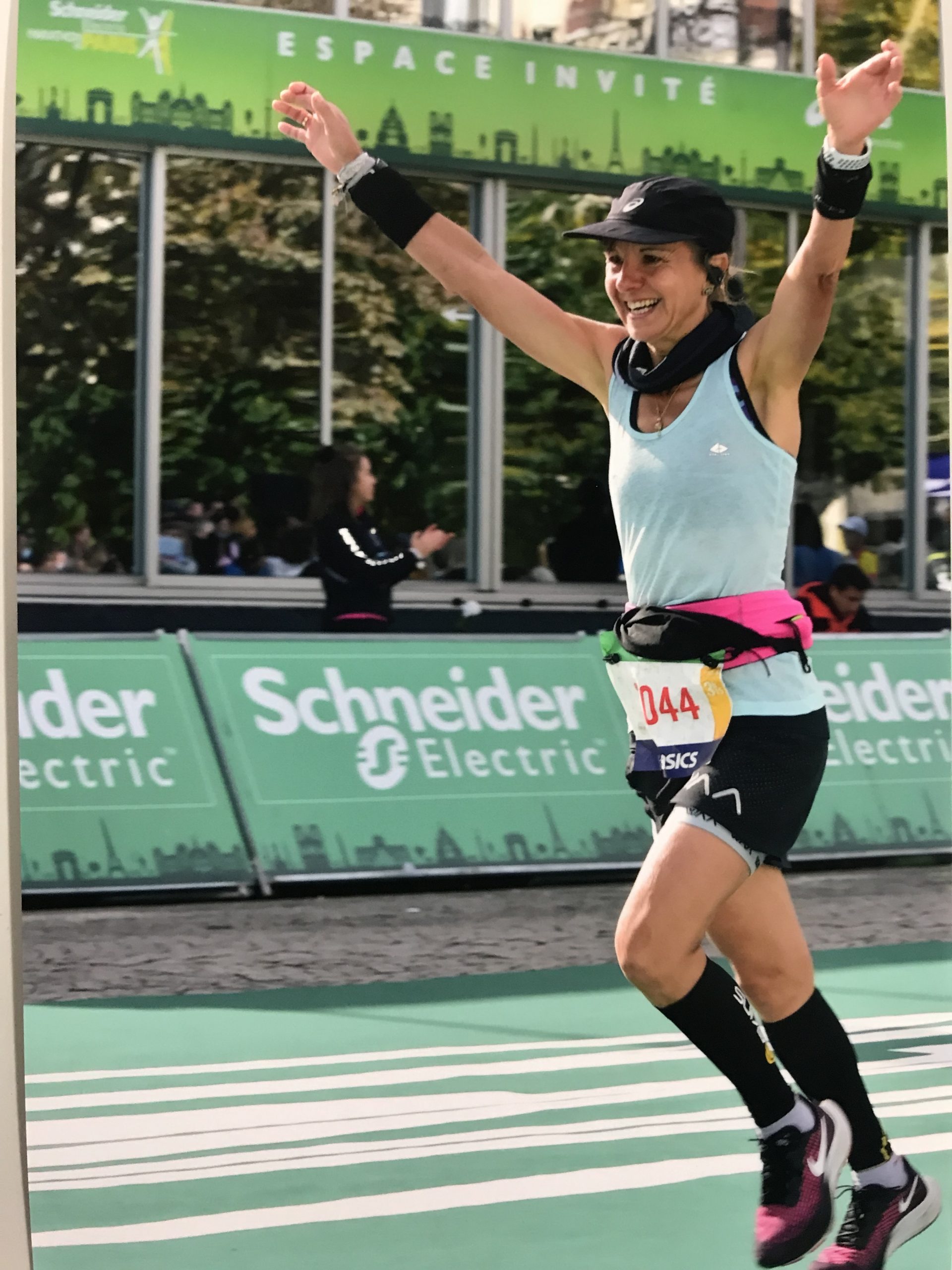 Les coureurs du RCC participent au Marathon de Paris - Running Club ...